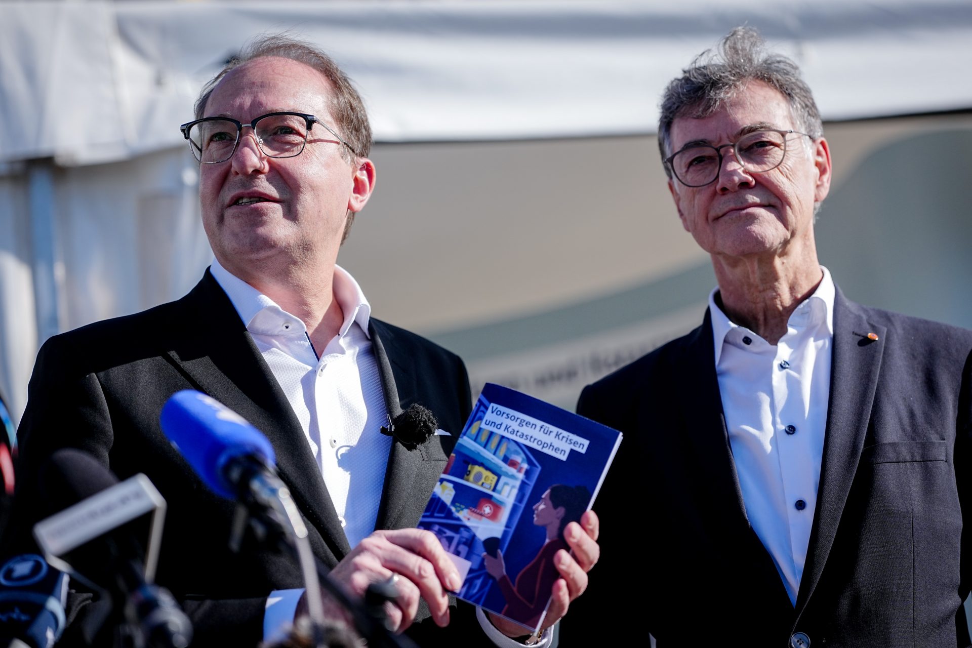 Duitse regering bereidt zich voor op oorlog