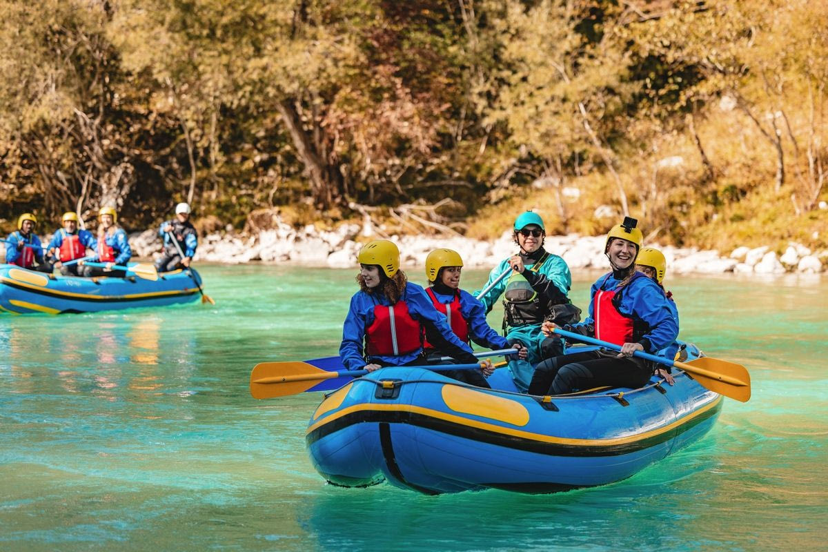 Μέχρι πότε μπορείς να πας για rafting και πού αξίζει να το ζήσεις το ...
