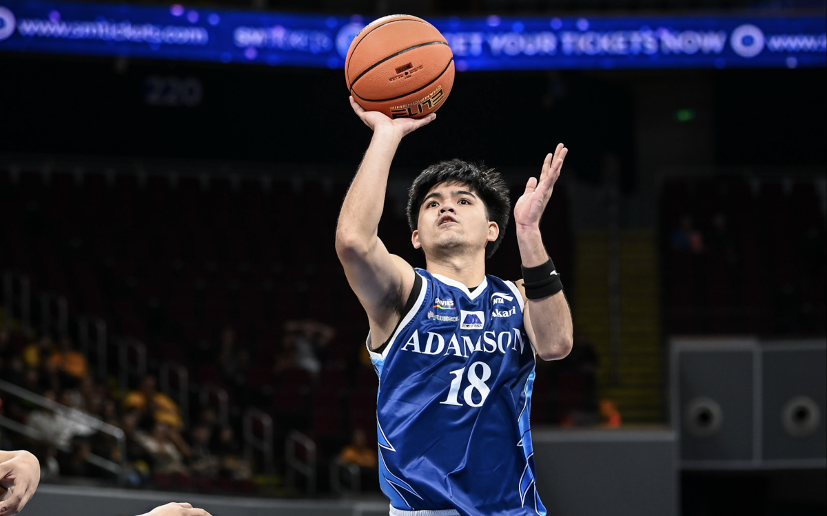 Erolon sinks game-winning trey as Adamson stuns UST in OT