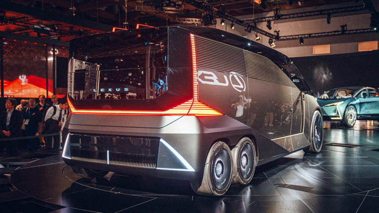 Toyota’s boss told the Lexus design team to stop using the massive ...