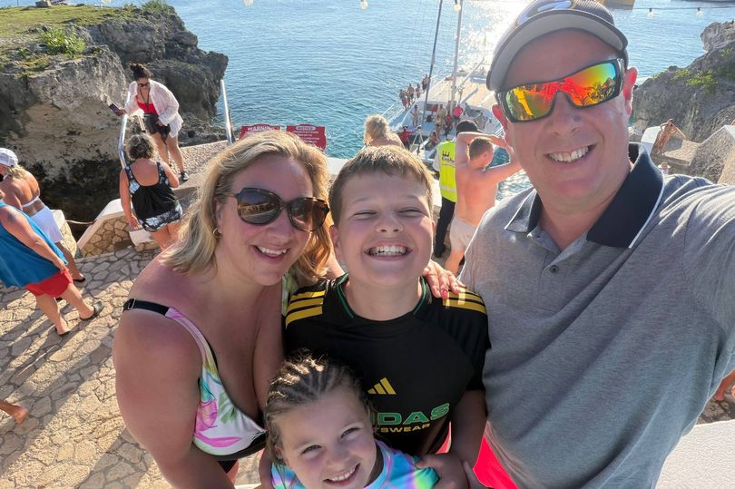 British holidaymakers who fled Hurricane Melissa 'let down' by Foreign ...