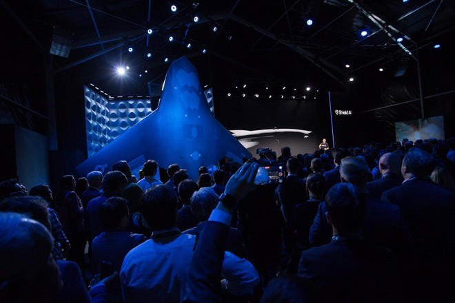 X-BAT: il caccia VTOL senza pilota che vola per oltre 3.700 km