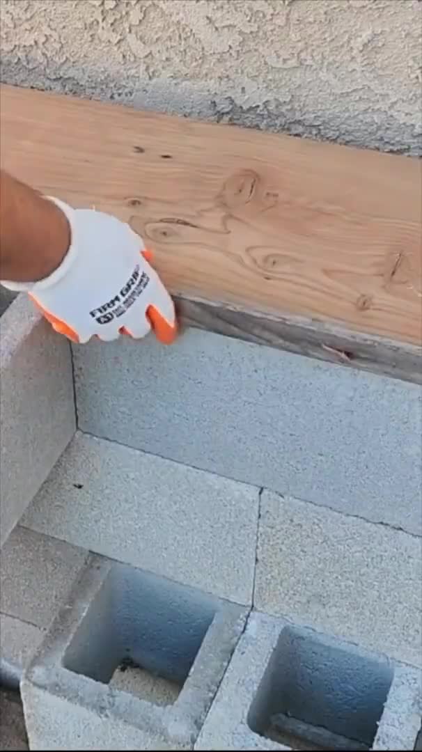 Grab some $1.71 cinderblocks for your backyard! 😱