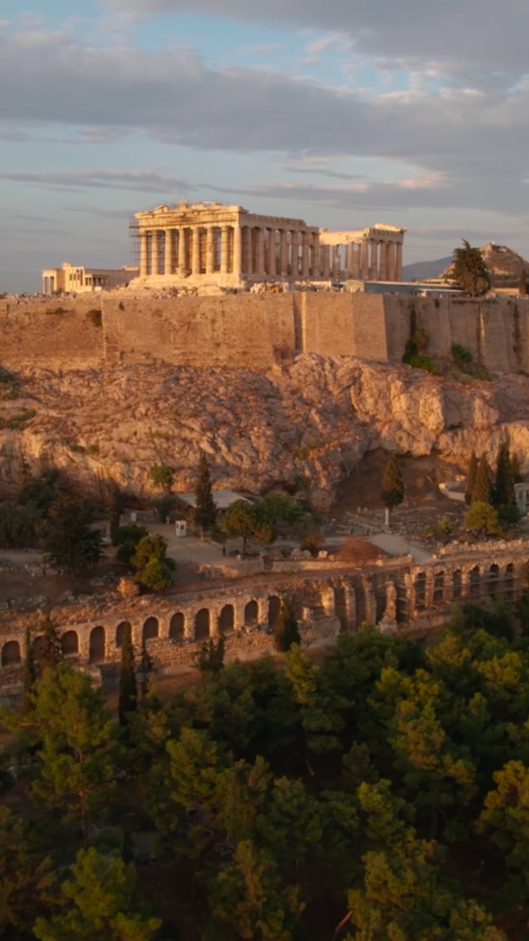 Flight Through History: Glimpsing Greece's Ancient Glory.