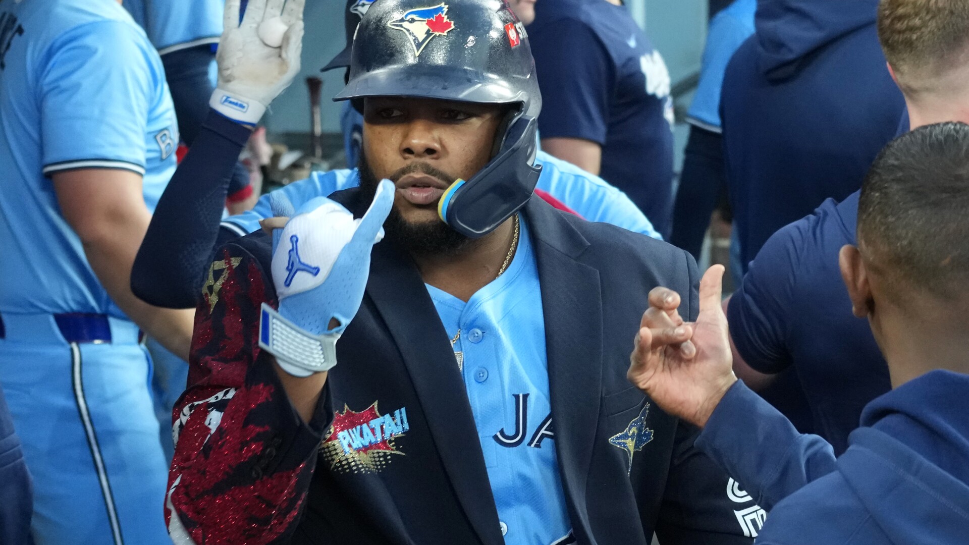 Blue Jays at Dodgers - World Series Game 5 prediction: Odds, expert ...