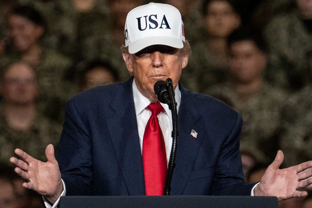 Donald Trump Says He's Willing to Send 'More Than the National Guard ...