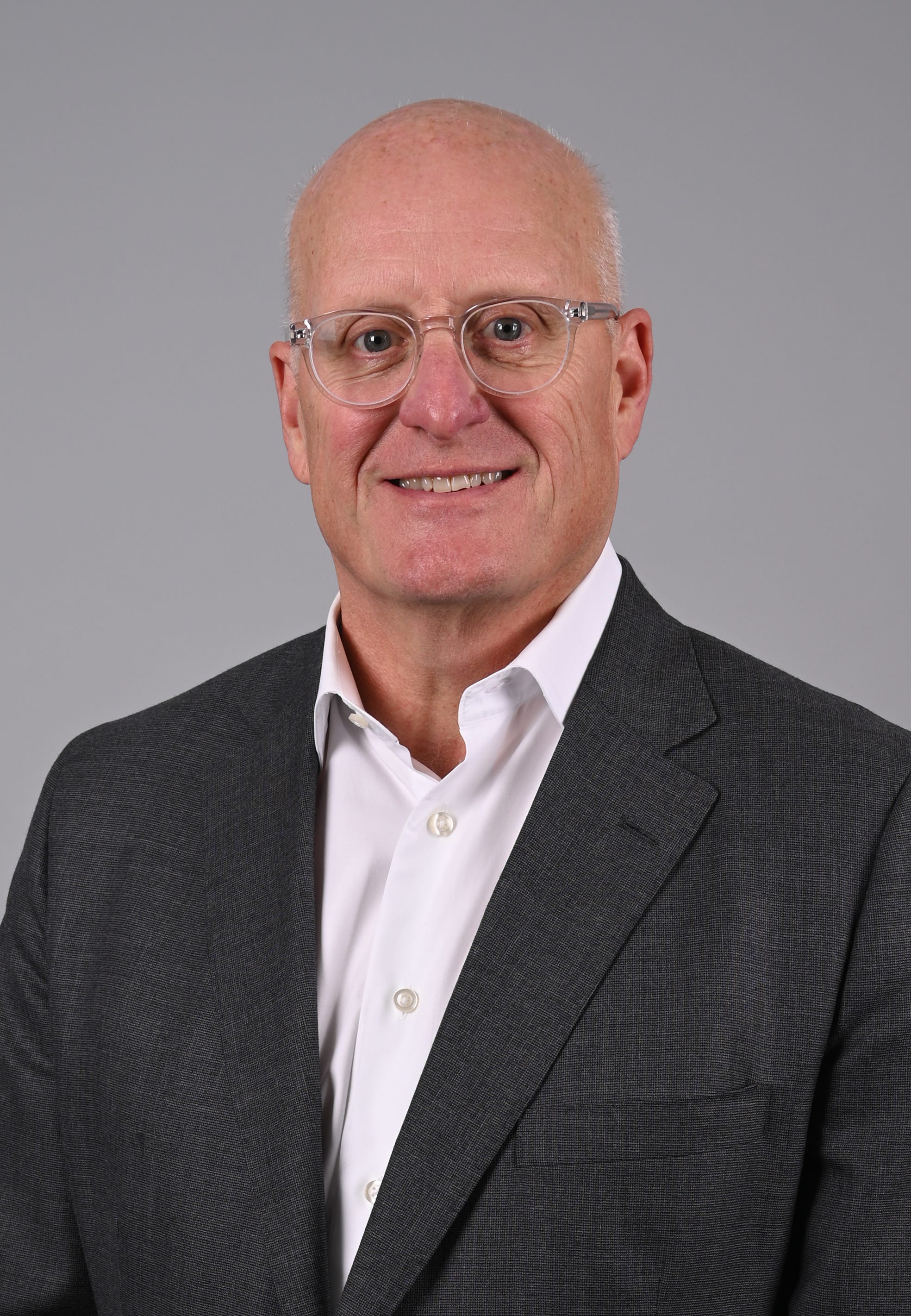 Greater Akron Chamber names Cliff Deveny H Peter Burg award recipient