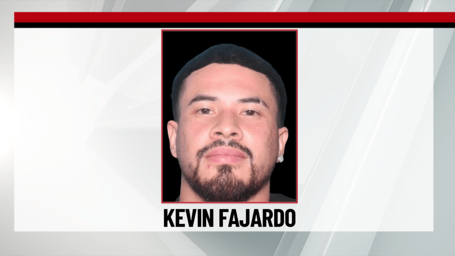 DMPD seeks help to find man accused of shooting teen in the face