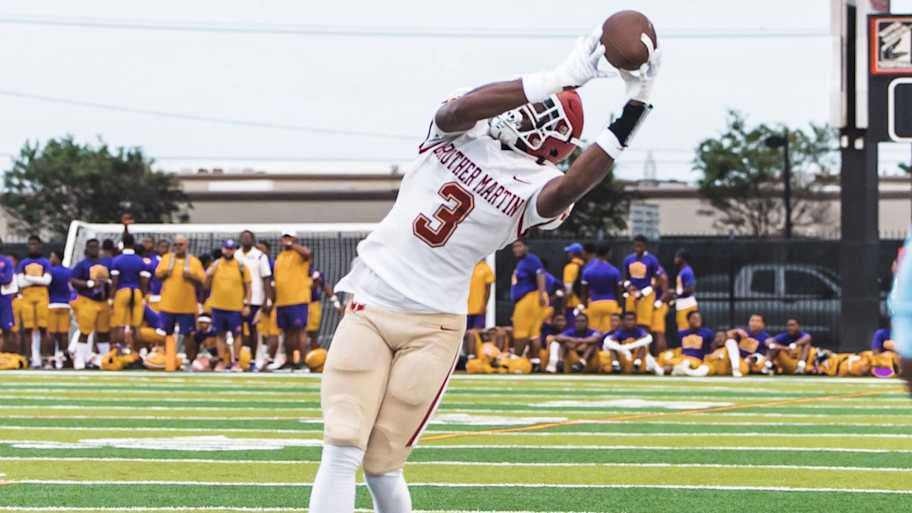 Ole Miss Football 'Making A Move' For No. 1 WR in America Amid LSU ...