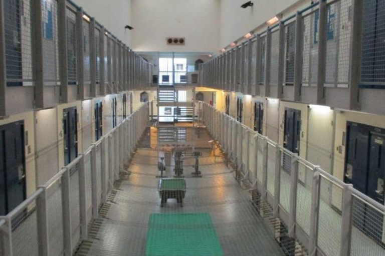 'Multiple failures' across all levels of prison staff contributed to ...