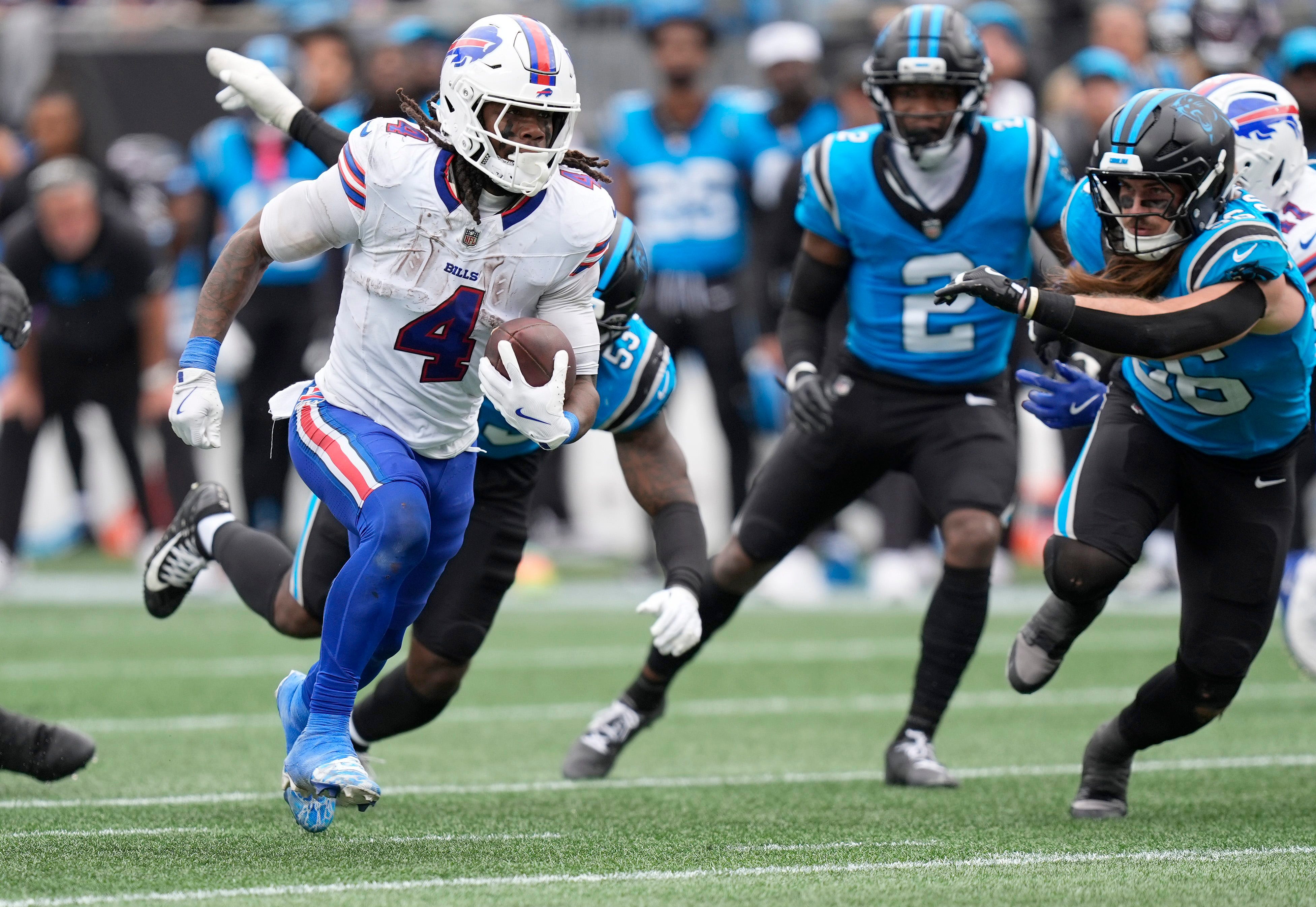 Former Georgia Bulldog RB sets career high with over 200 rushing yards