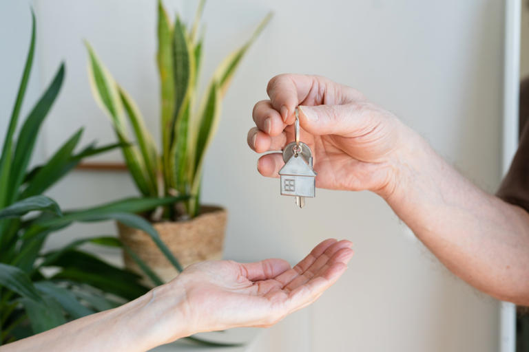 10 home upgrades to do before moving in