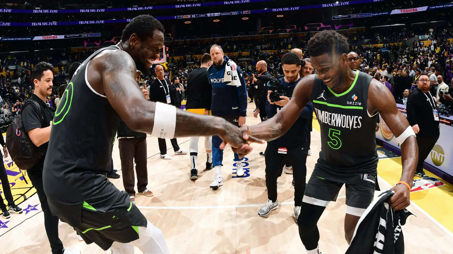 Los Angeles Lakers vs Minnesota Timberwolves regular season injury ...