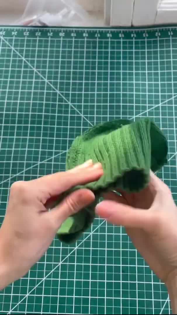 Turn an old sweater into THIS! 🤯