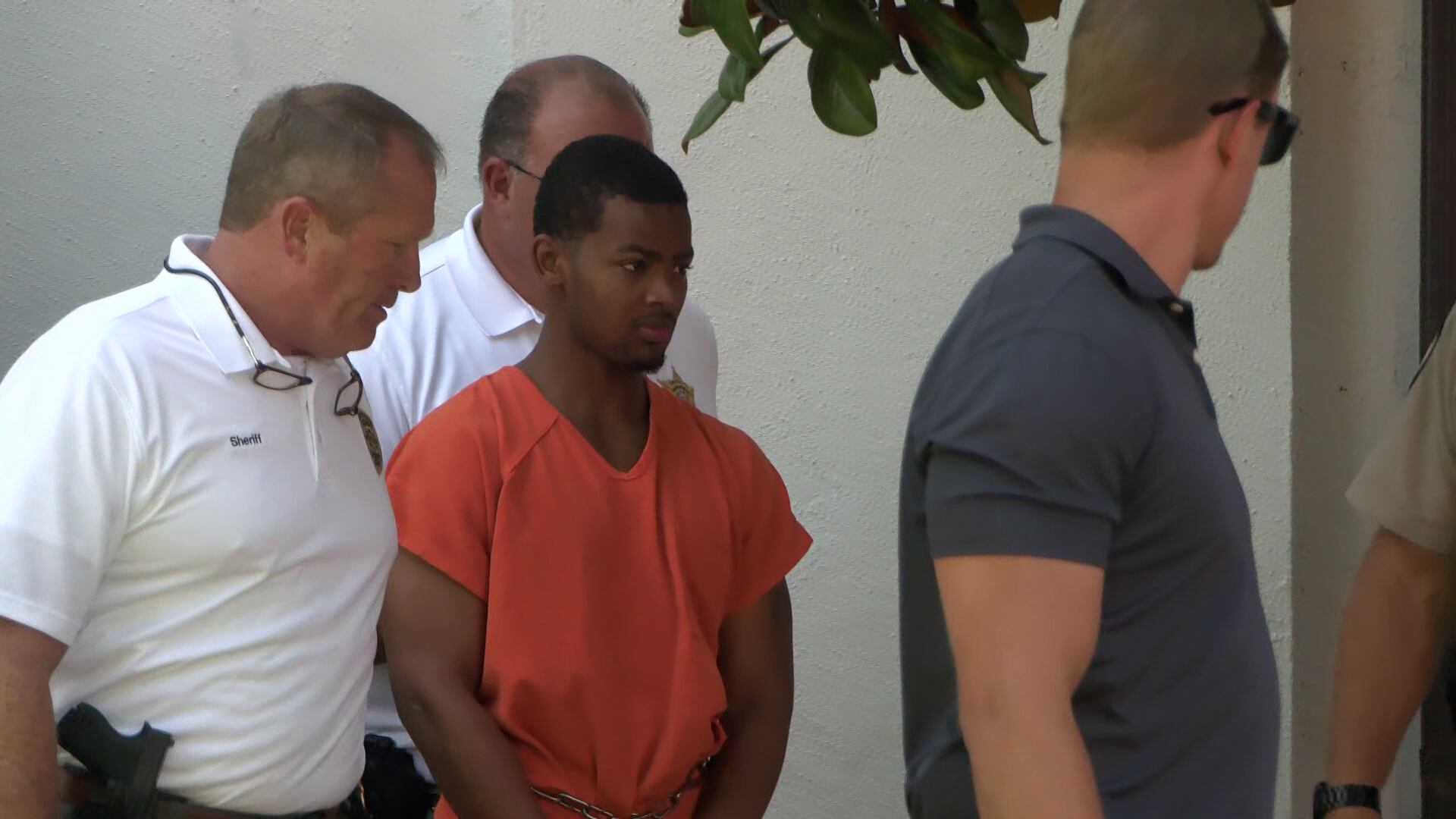 Defense seeks to throw out ‘gruesome’ crime scene photos in Timothy ...