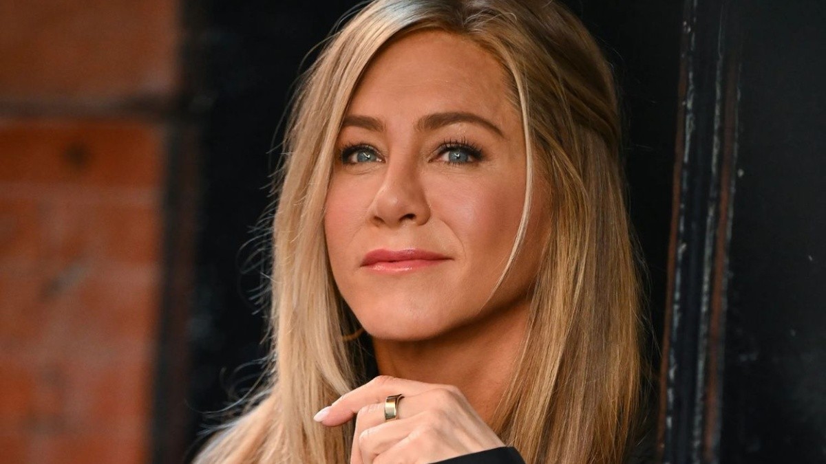 The Aniston effect: The genius 30-second oatmeal hack that crushes ...