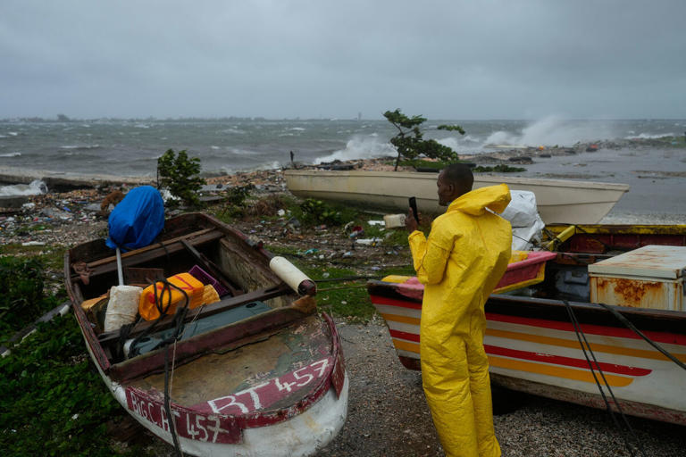 Cuba battered by Hurricane Melissa after Jamaica suffers record ...