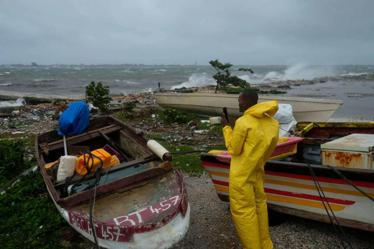 Hurricane Melissa latest update: Disaster in Jamaica after world's most ...