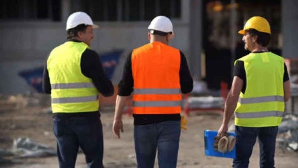 Construction Workers Tear Down Wall – Haunting Chalkboard Discovery ...