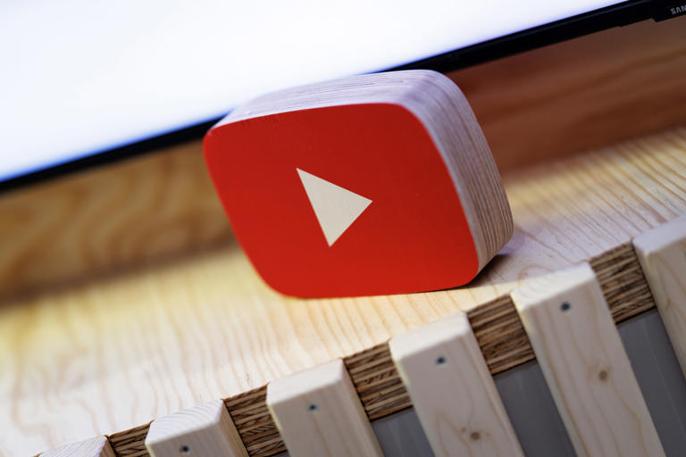 YouTube will 'strengthen' enforcement around violent and gambling games ...