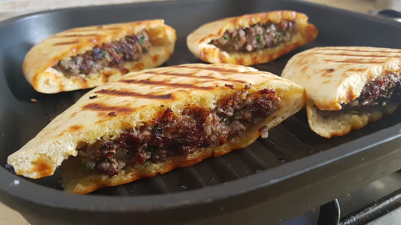 Simple Middle Eastern Arayes - Meat-Stuffed Pita