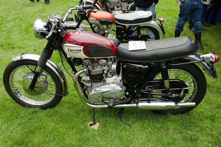 Iconic Motorcycles That Defined the 1950s