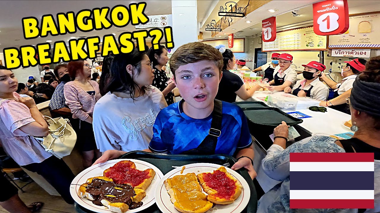 I tried Bangkok's trending sweet bread! 🍞