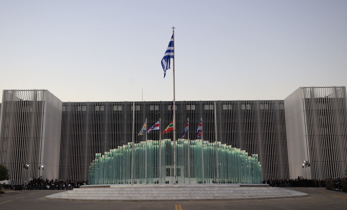 Πηγές υπ. Άμυνας: Δεν υφίσταται προσωπική διαφορά στο νέο μισθολόγιο ...