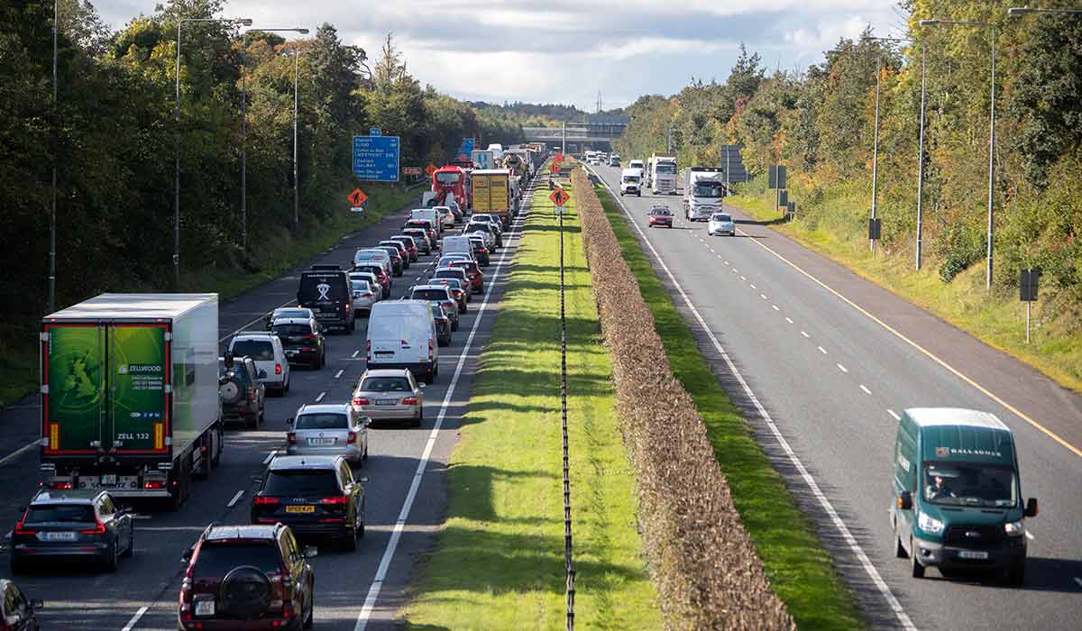 Man with suspected firearm on M4 arrested after ‘lengthy’ Garda pursuit