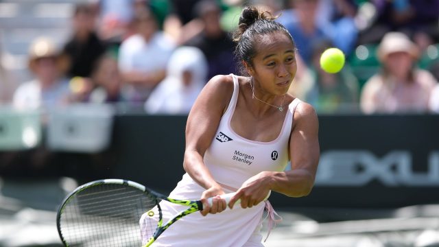 Canada’s Victoria Mboko rallies to reach Hong Kong Open quarterfinals