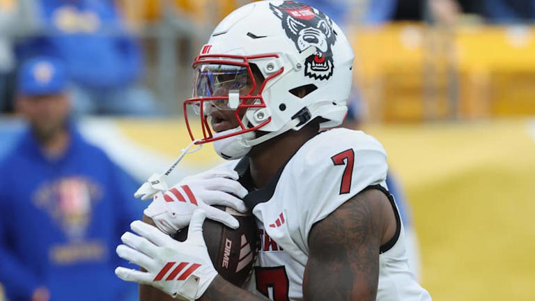 Joly Earns Major Award For Performance Against Pitt