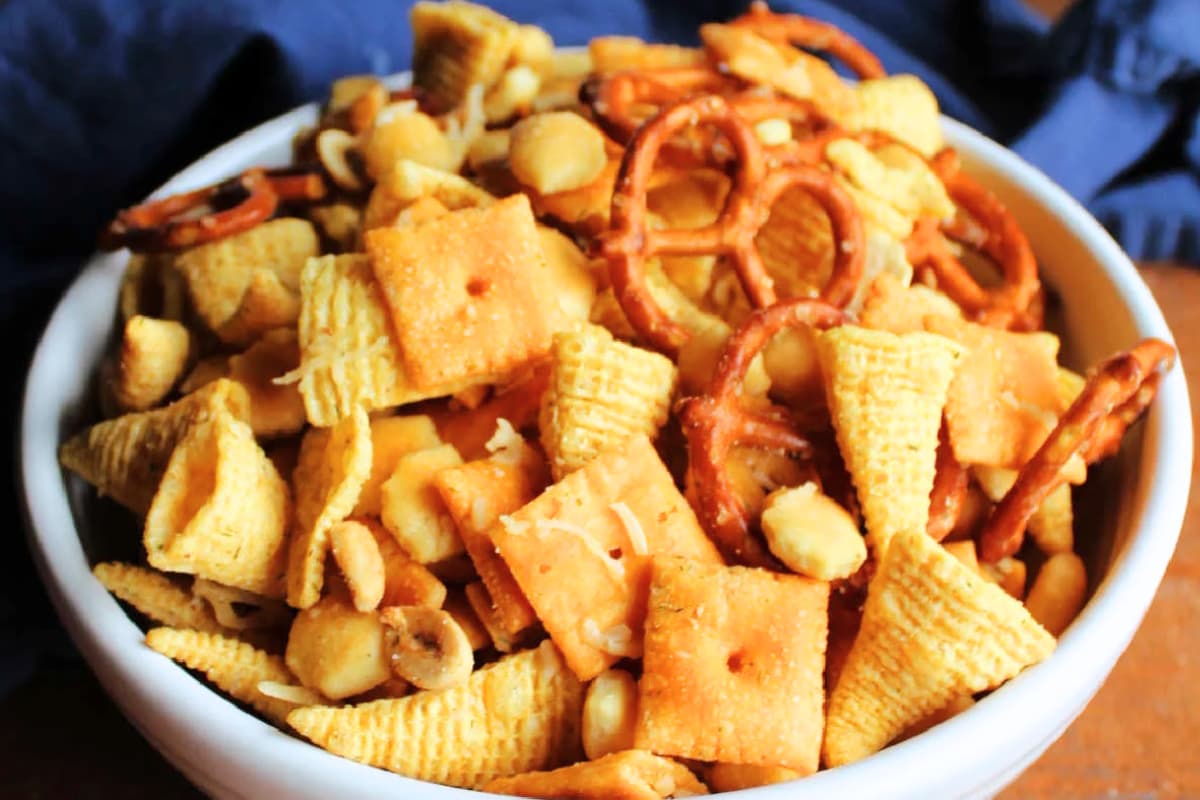 After-dinner snacking is handled with these 25 simple ideas