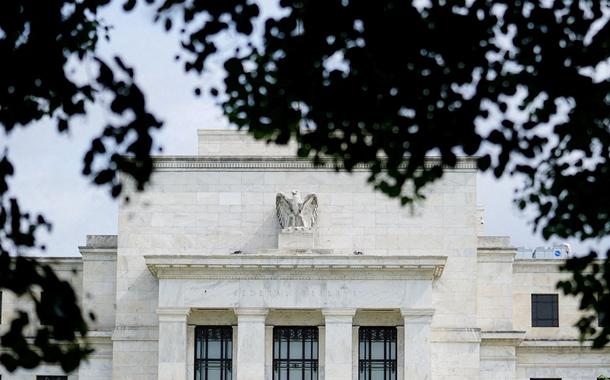 Mercado de trabalho nos EUA: 172 mil vagas criadas surpreendem e ...