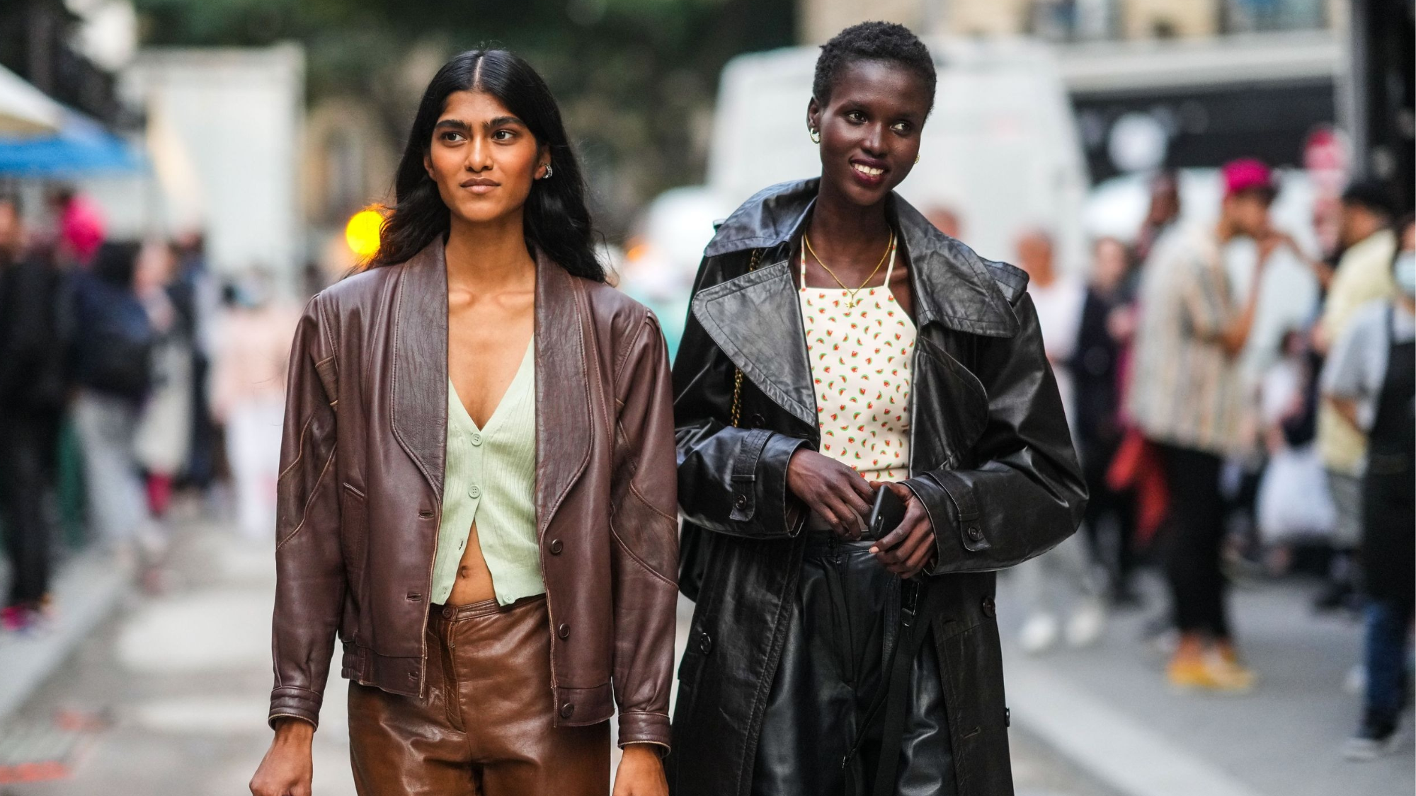 Ce sac culte de notre adolescence est à nouveau tendance (et il se ...