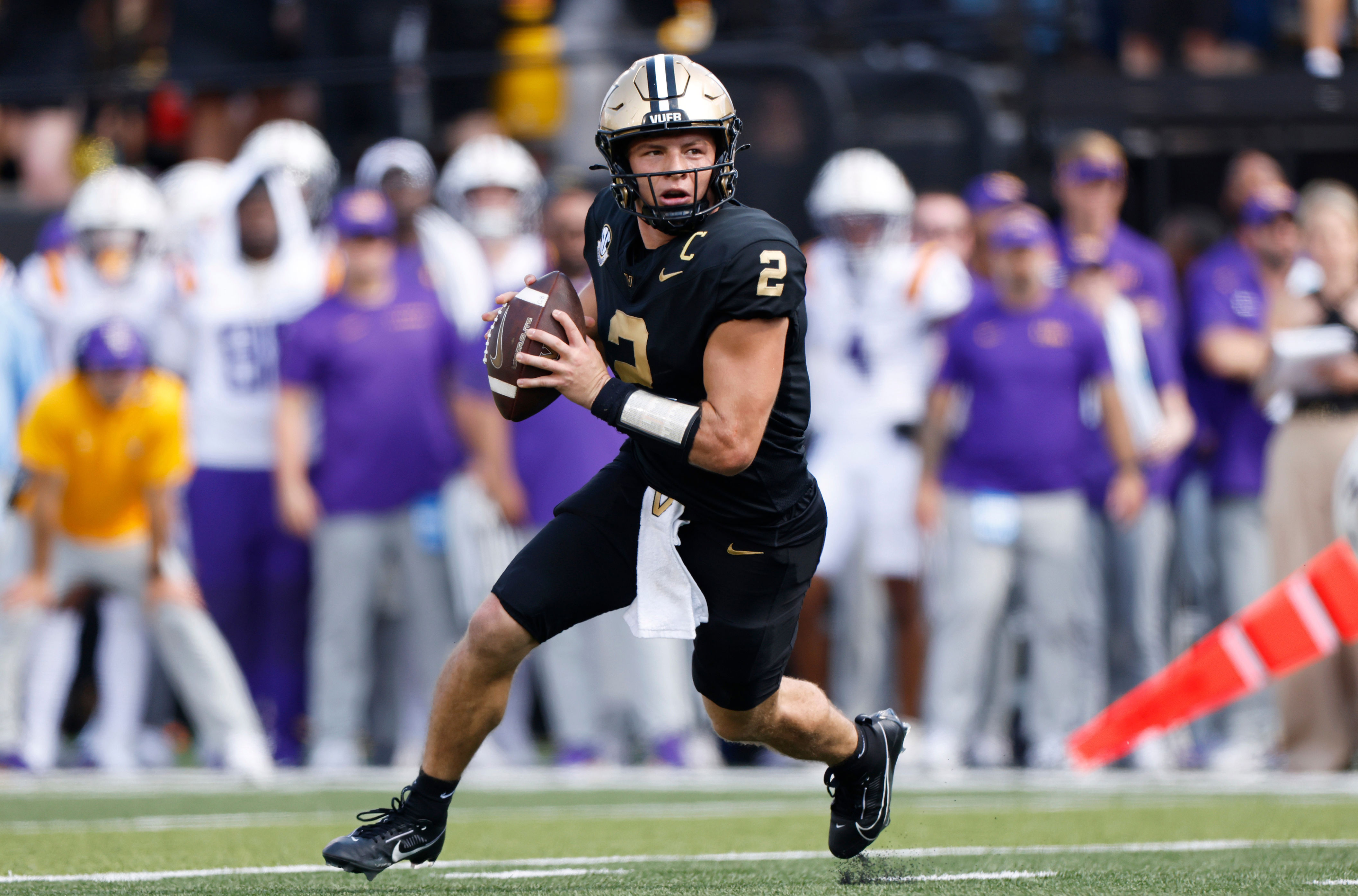 No. 20 Texas vs. No. 9 Vanderbilt opponent preview: Commodores look to ...