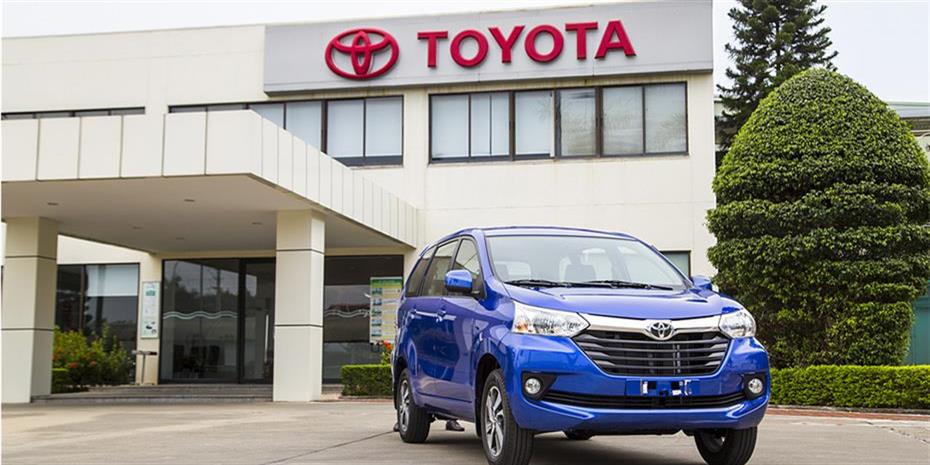 Η Toyota «γκρεμίζεται» μετά τις απογοητευτικές προβλέψεις
