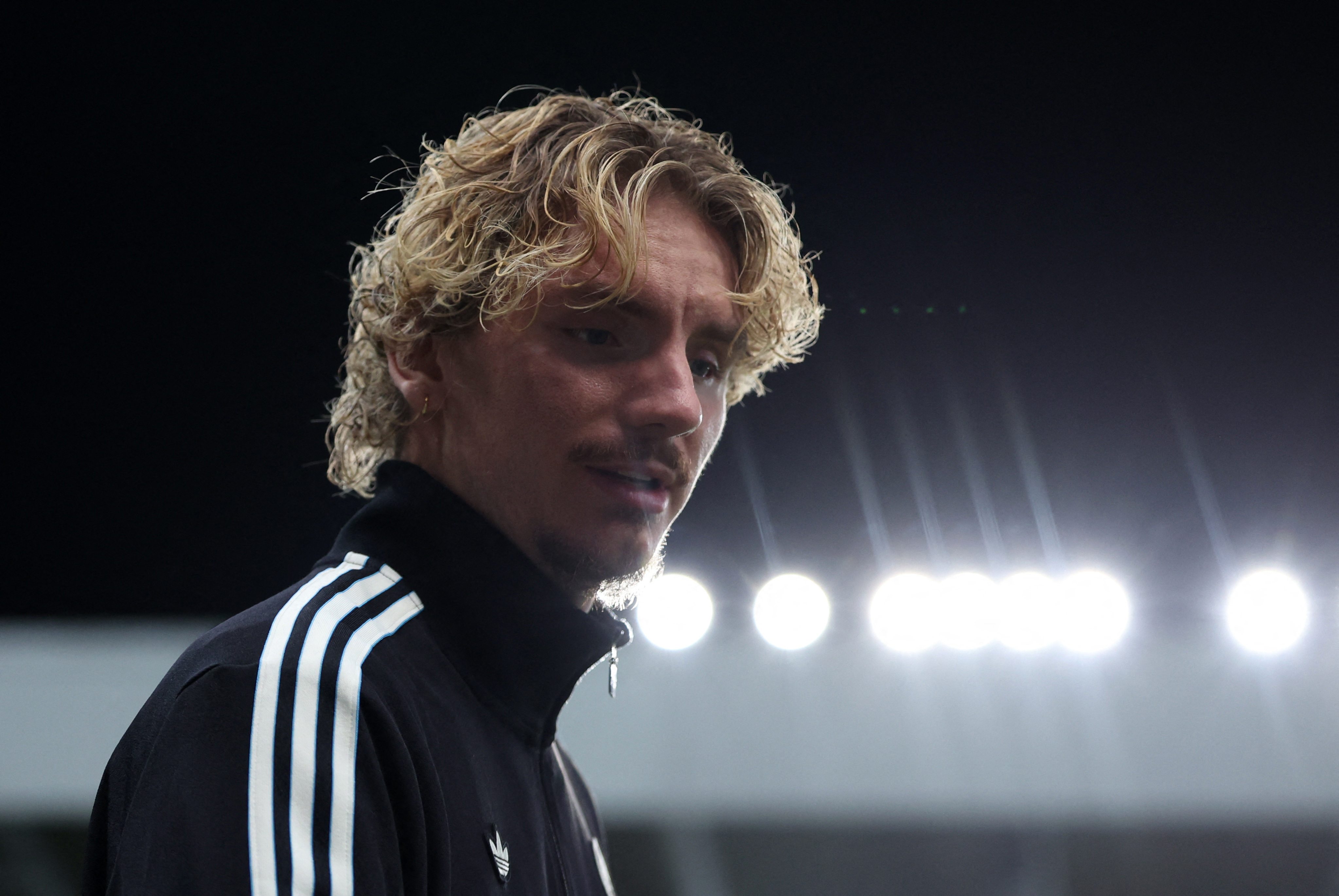 Newcastle 2-1 Man City: Toon claim big win - LIVE