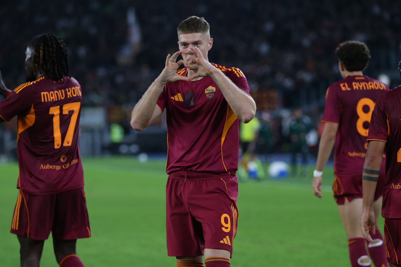 Genoa, De Rossi su Dovbyk: “Escono nomi all’impazzata, a volte sono ...