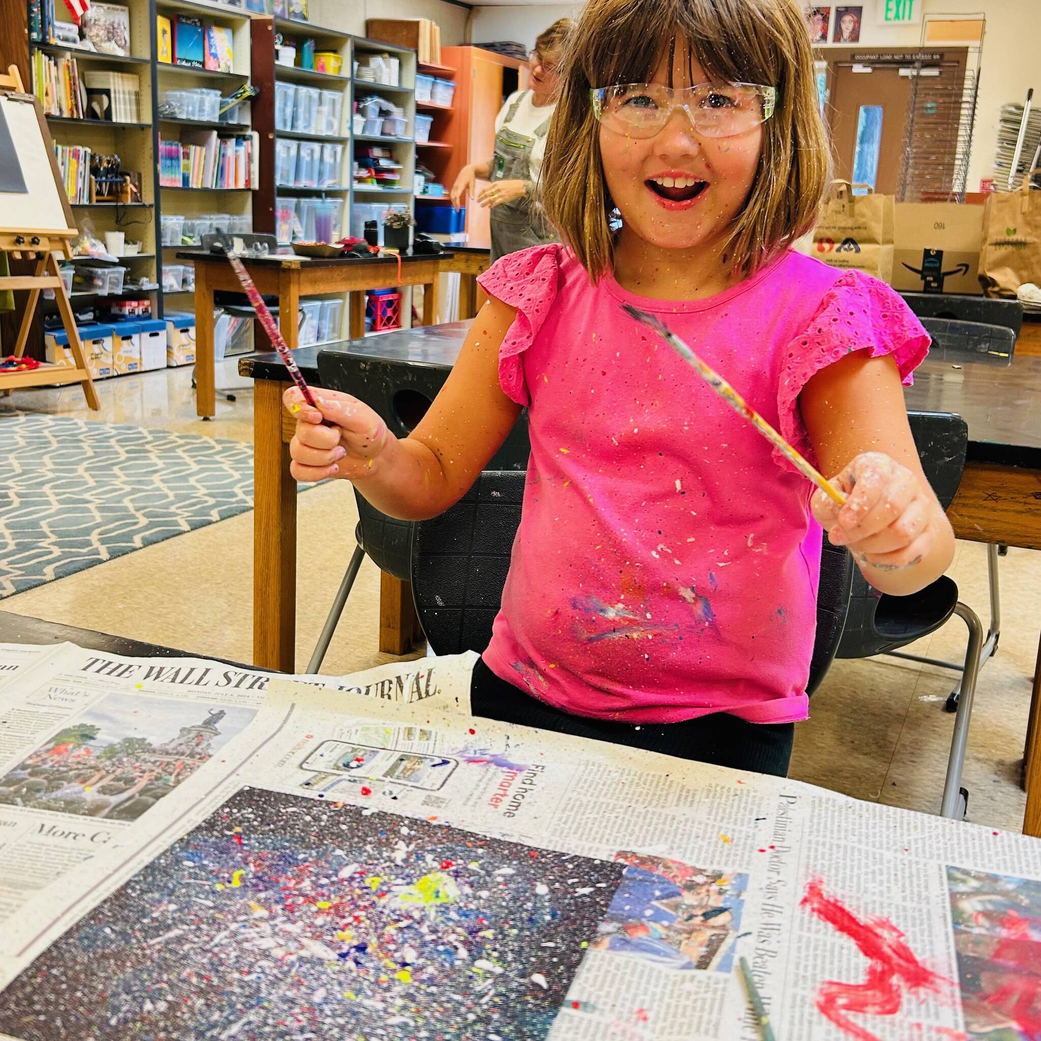 BI teacher launches elementary after-school art program