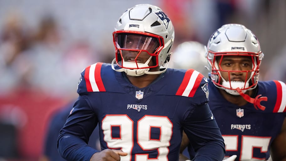 Why DE Keion White Perfectly Fits What the 49ers Want