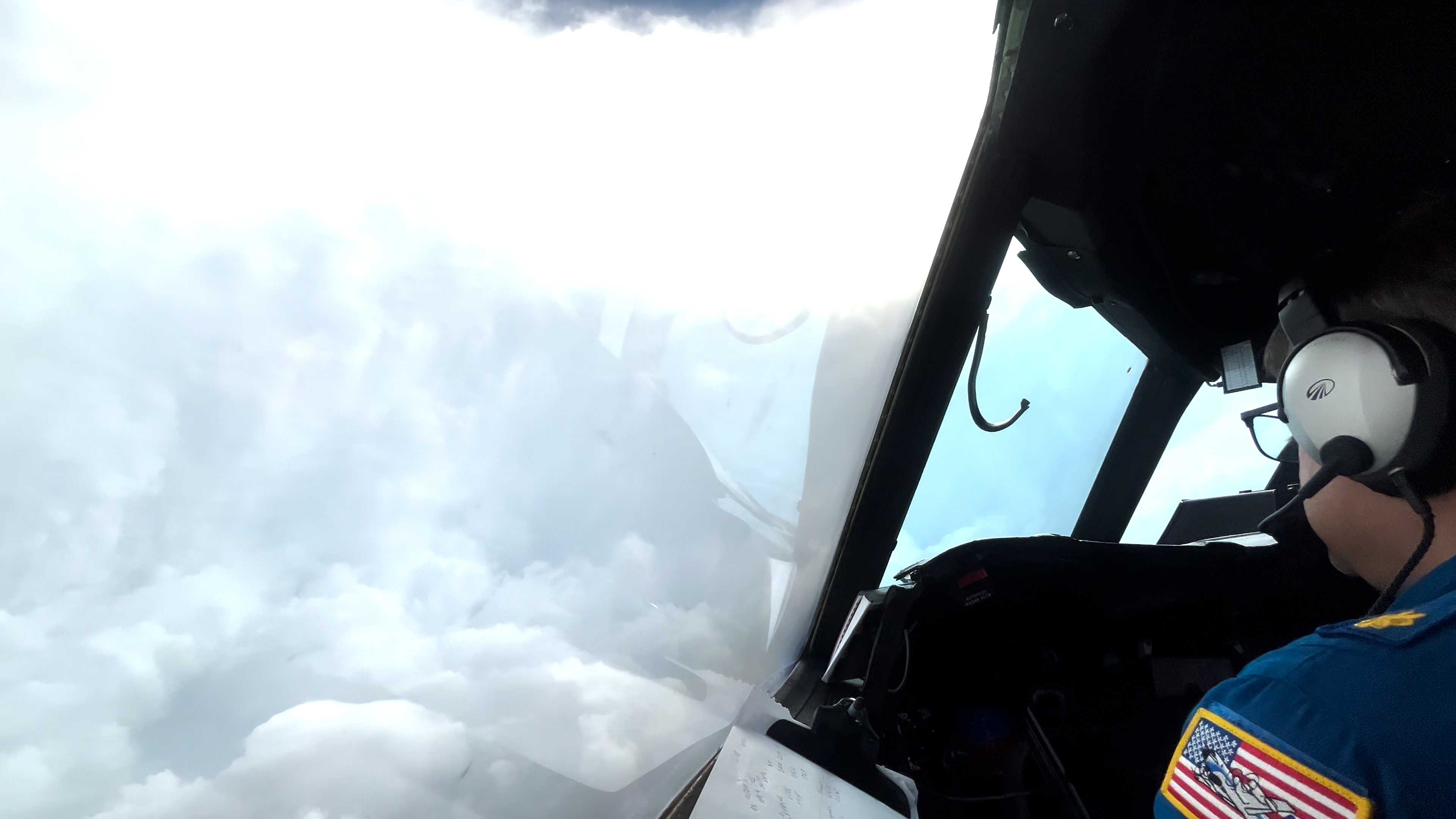 Watch the moment extreme turbulence disrupts NOAA's flight into ...