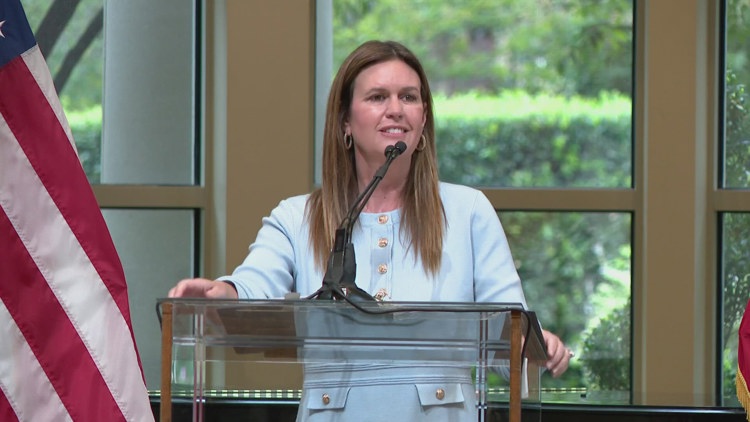 Gov. Sarah Sanders directs $500K to Arkansas food banks ahead of SNAP ...