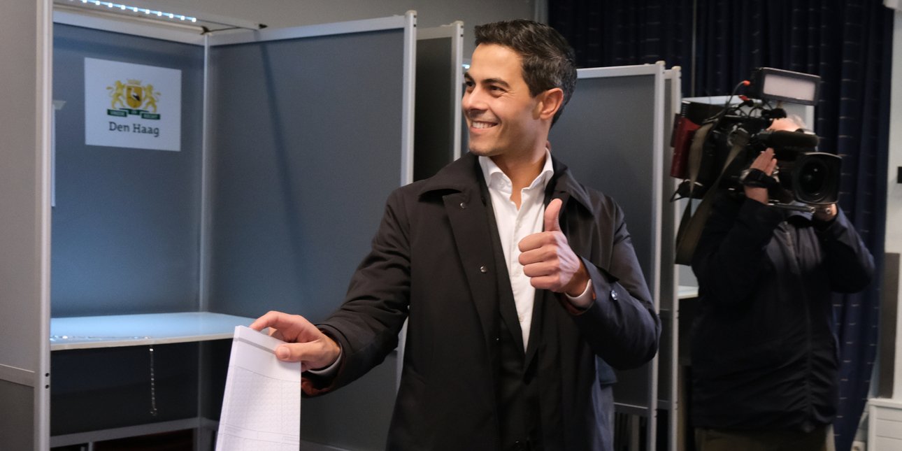 Εκλογές στην Ολλανδία: Ο 38χρονος κεντρώος Γέτεν κερδίζει για δύο έδρες ...