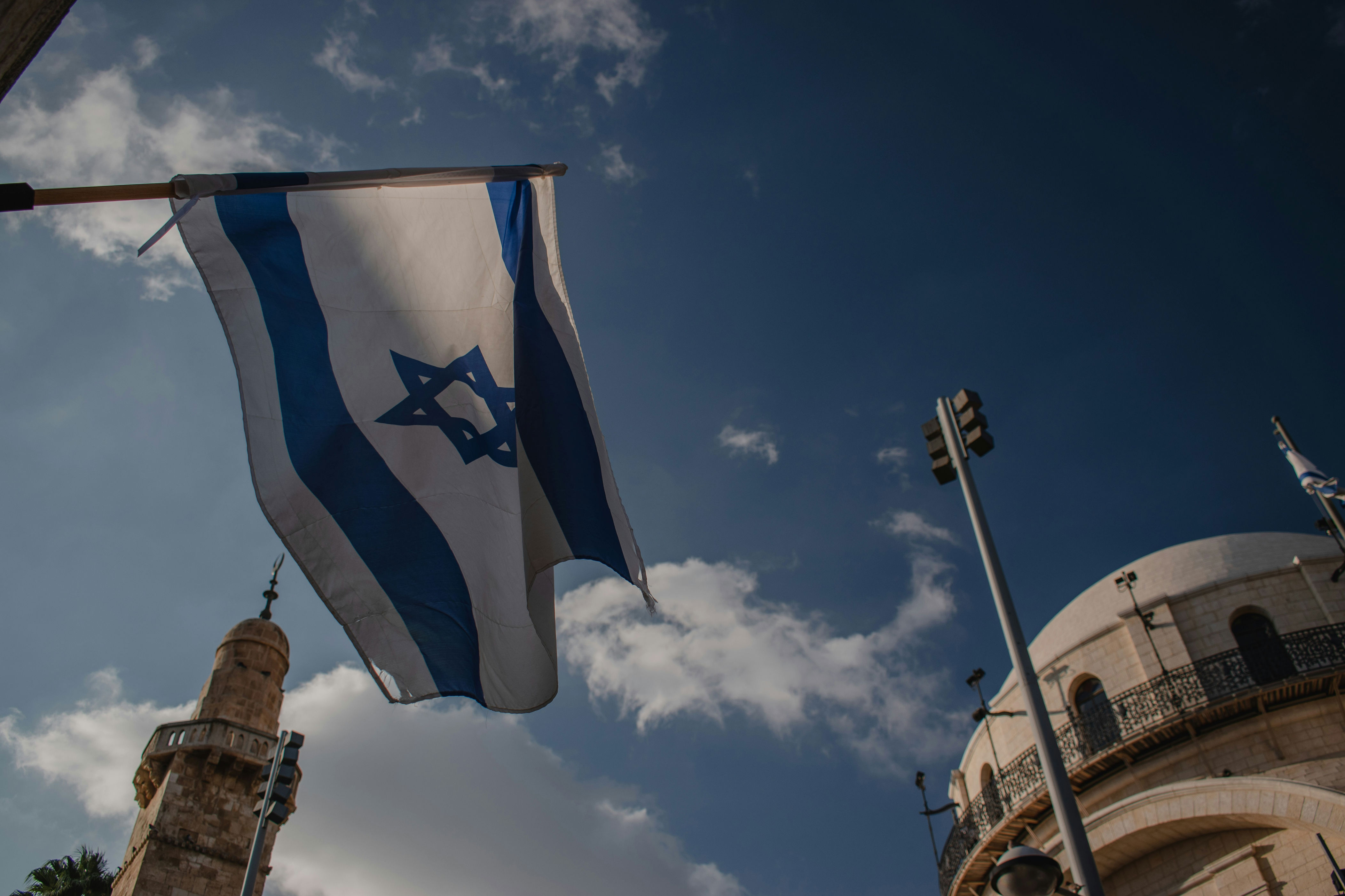 Google and Amazon's Israeli cloud contracts reportedly require them to ...