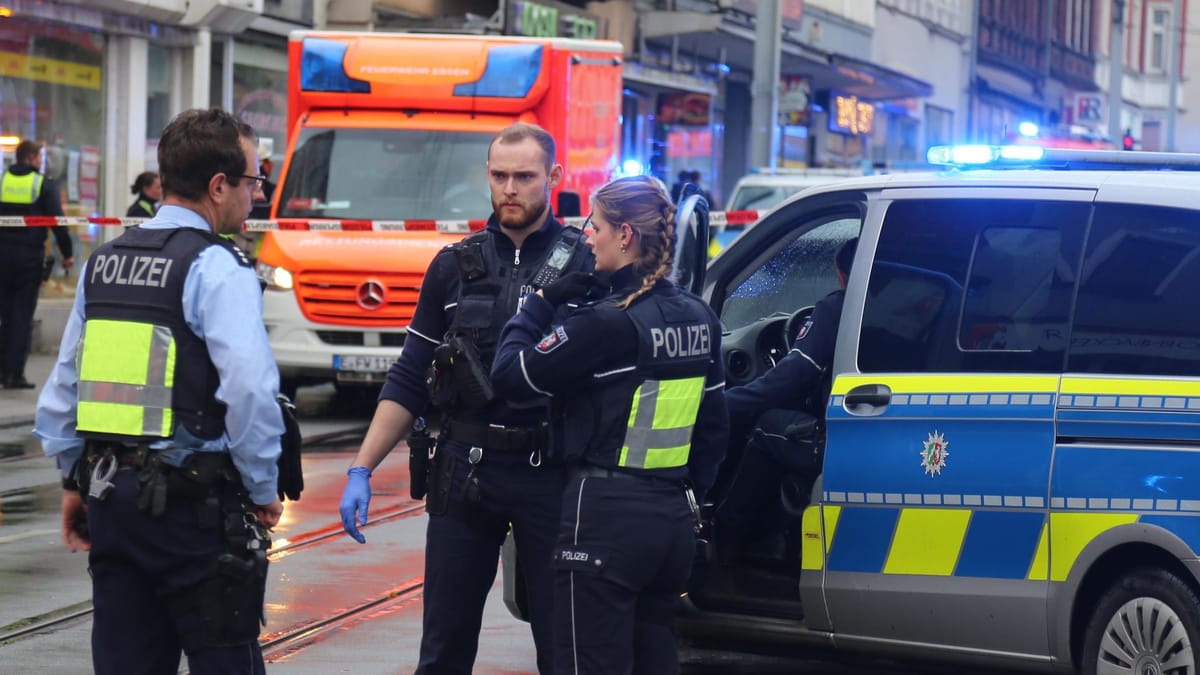 Polizei fragt nach Fotos und Videos von Gewalttat