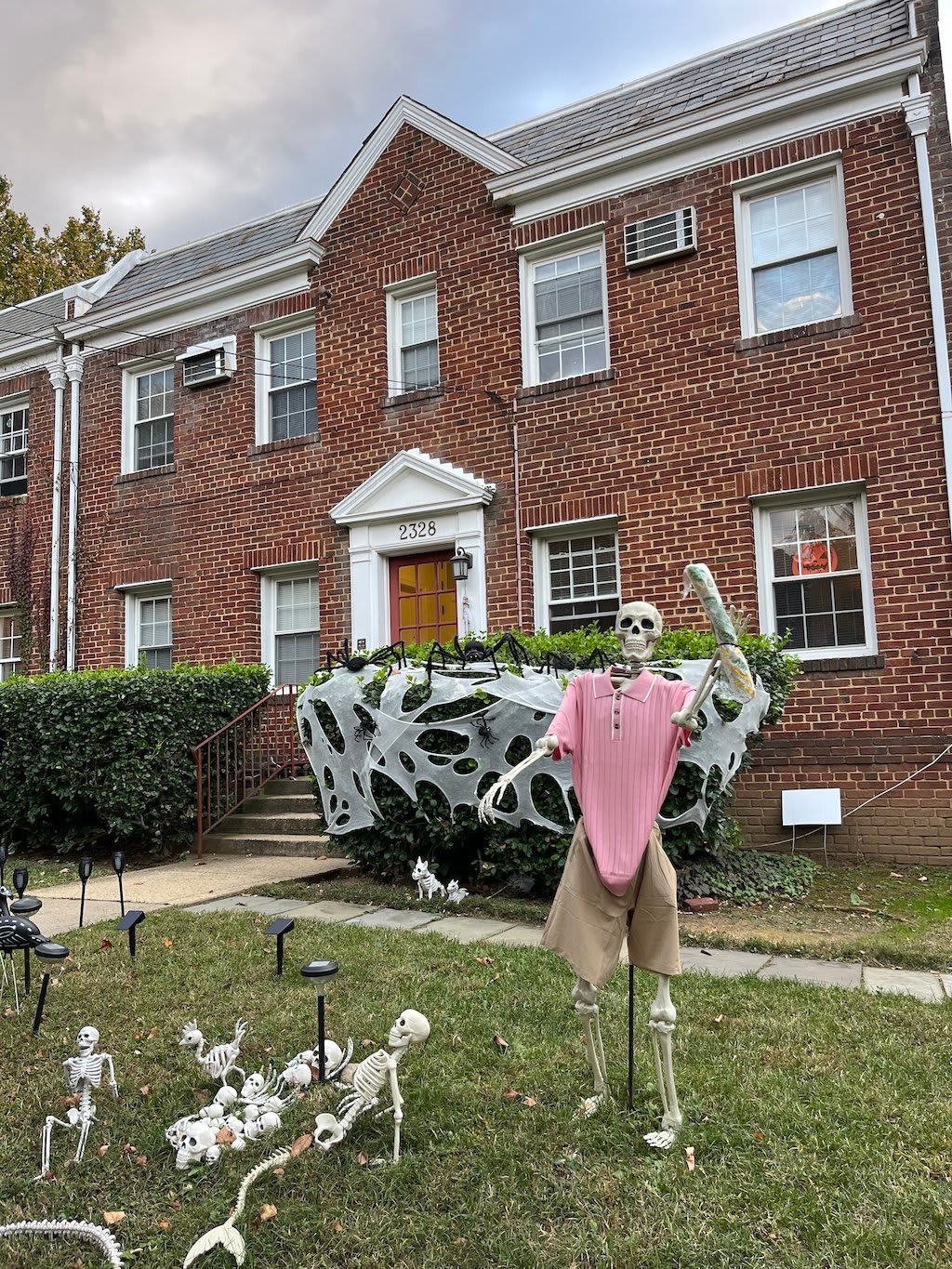Sandwich Guy Skeletons Are This Halloween’s Must-Have Decoration in DC