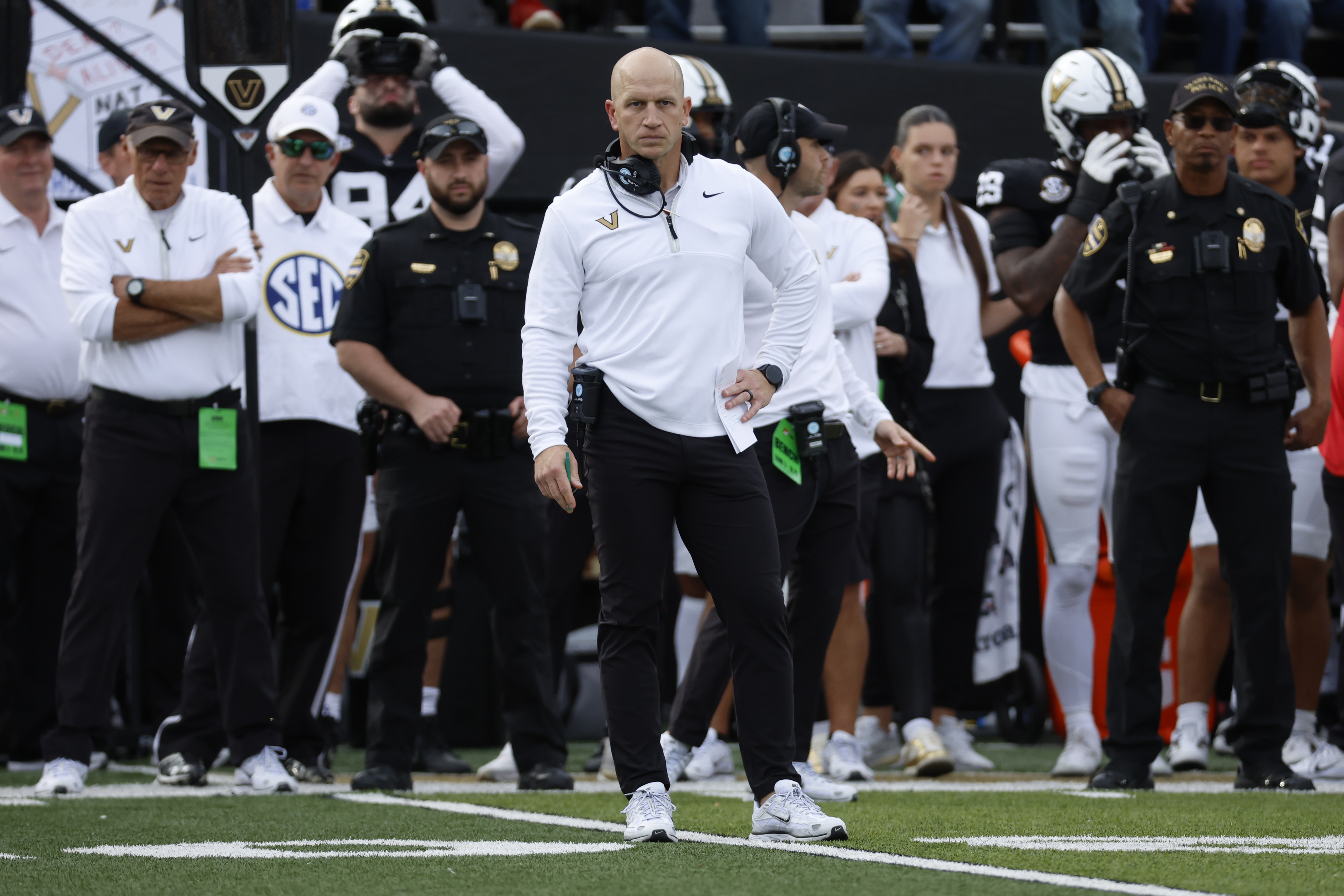 No. 20 Texas vs. No. 9 Vanderbilt opponent preview: Commodores look to ...