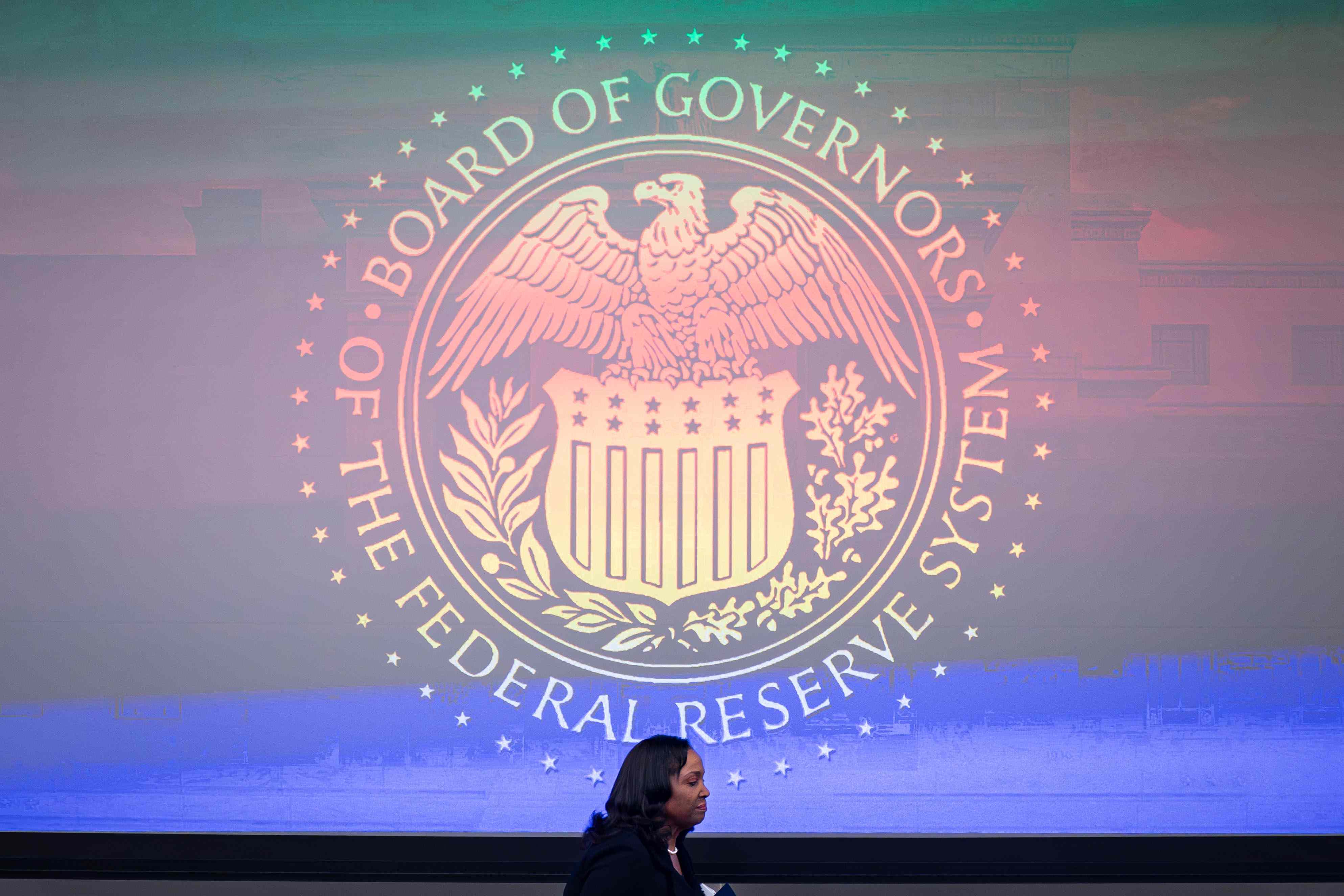 Fed Cuts Interest Rates Again to Protect Jobs as Economic Risks Grow
