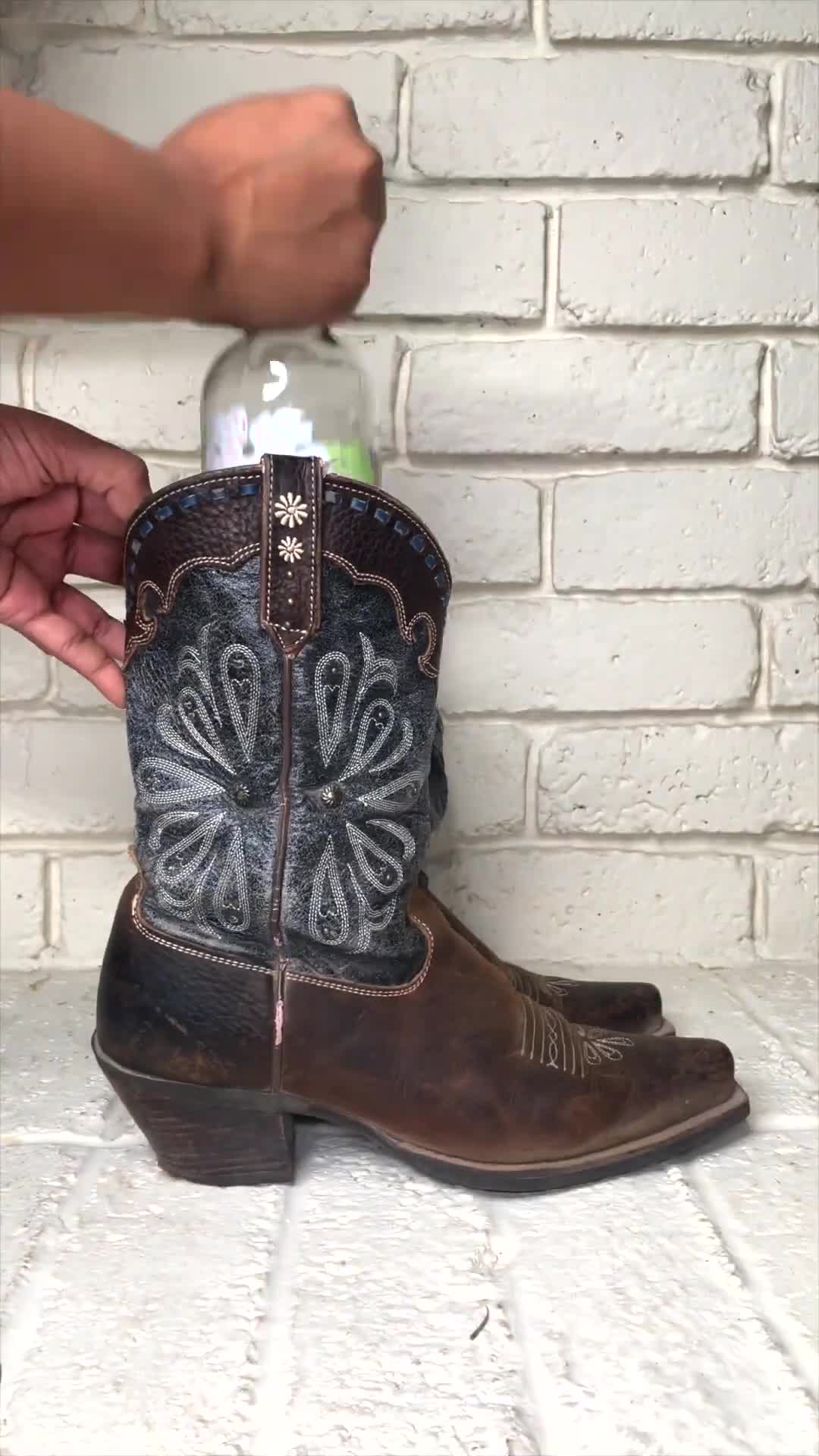 Don't toss your leftover wine bottles before seeing this!🍾🙅‍♀️