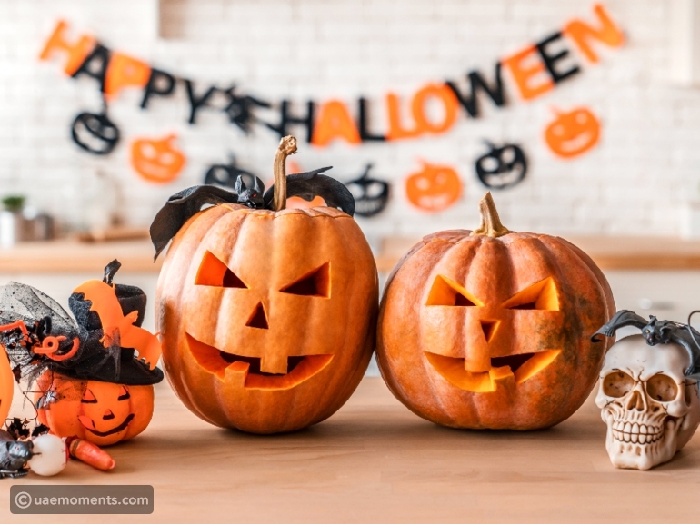 7 Creepy yet Cool Halloween Party Themes for Horror Lovers